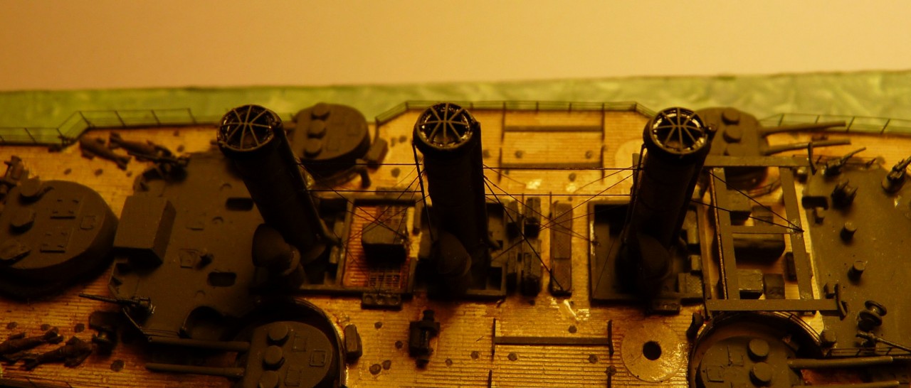 USS Vermont BB-20 (état de 1909) au 1/700e de Niko Models - Page 2