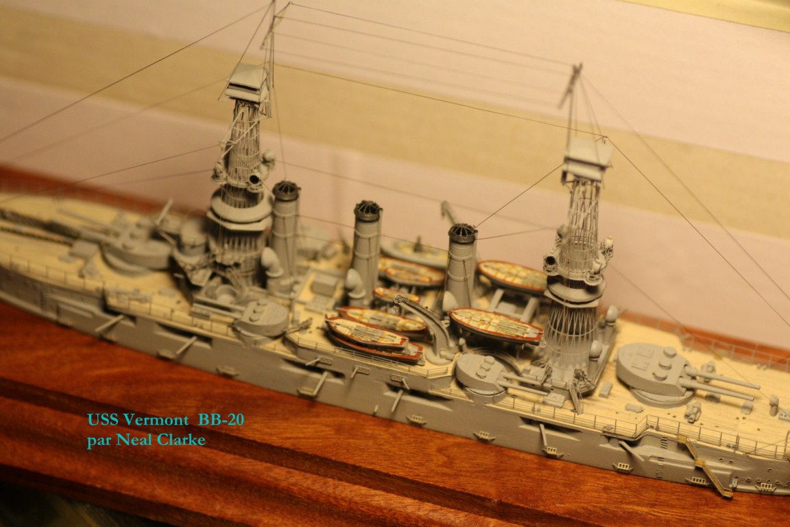 Cuirassé américain USS Vermont au 700e (Niko Models + Scratch)