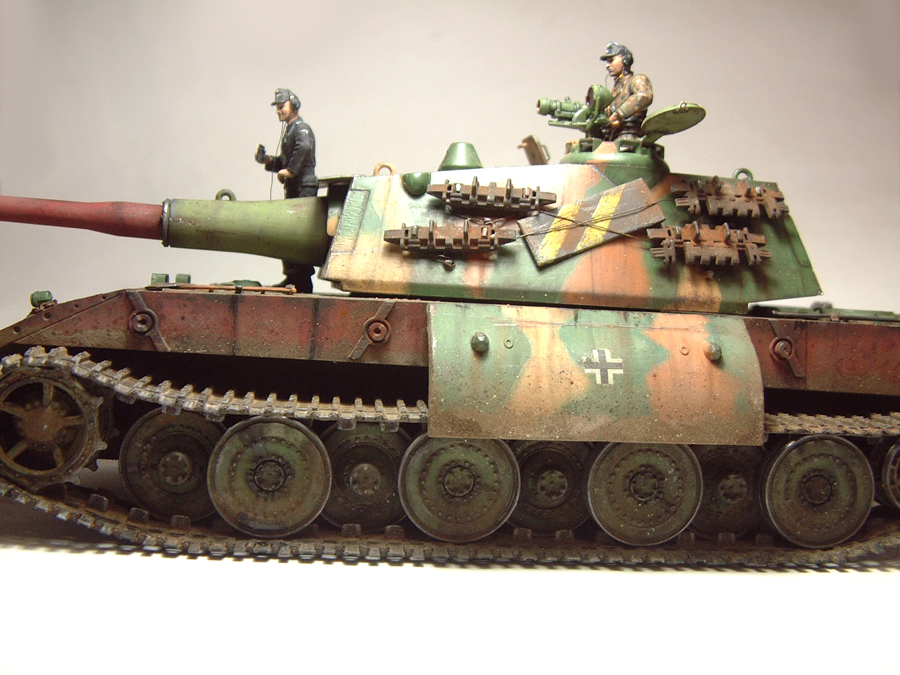 E-100 Super Heavy Tank - 1/35e [Trumpeter]